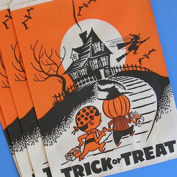 5 Vintage Halloween Trick Or Treat Bags Candy Bags by timepassages 5 Vintage Halloween Trick Or Treat Bags Candy Bags by timepassages