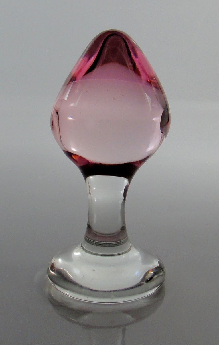 Medium PINK Glass Color Fade Rosebud Butt By LusciousPlaythings medium-pink-glass-color-fade-rosebud-butt-by-lusciousplaythings