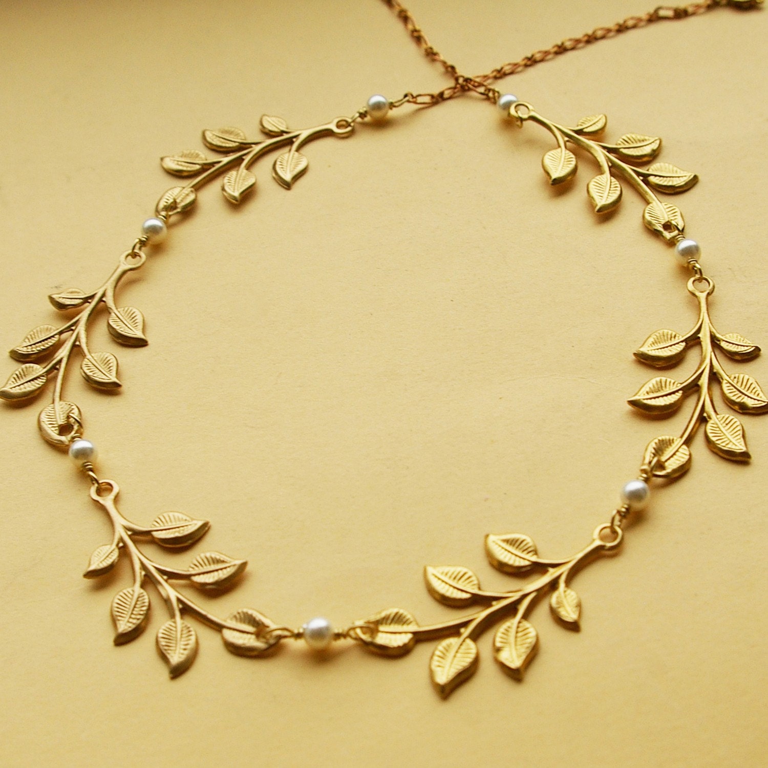 Athena Swarovski Pearl Gold Leaves Necklace Vintage Bridal