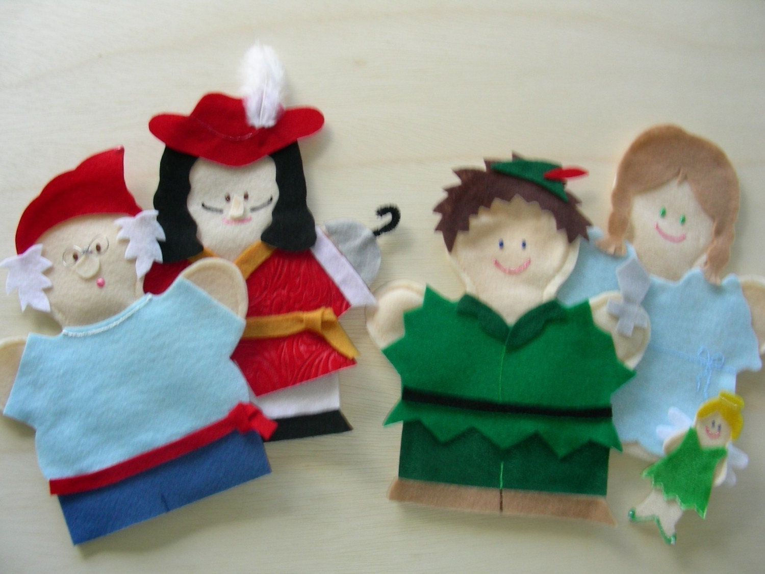 Classic Peter Pan Puppet Set