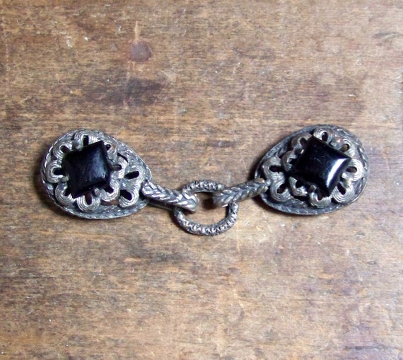 Fancy Vintage Metal Coat Cloak Clasp Punk Steampunk Goth