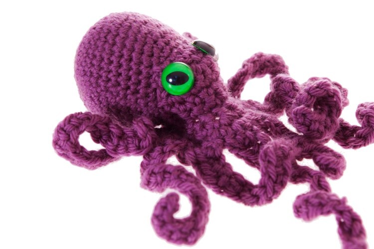 Realistic Octopus crochet pattern PDF by RubySubmarine on Etsy