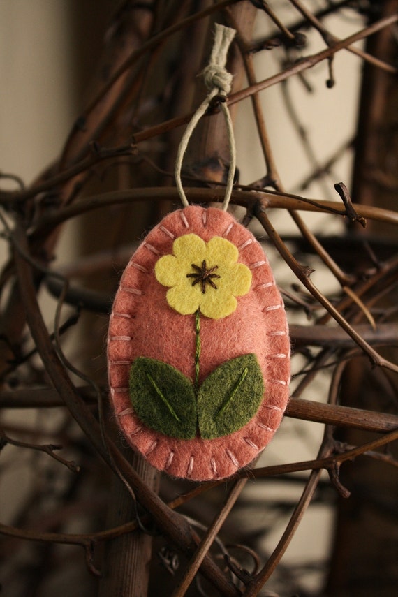 Items similar to easter egg felt ornament egg tree spring decoration ...
