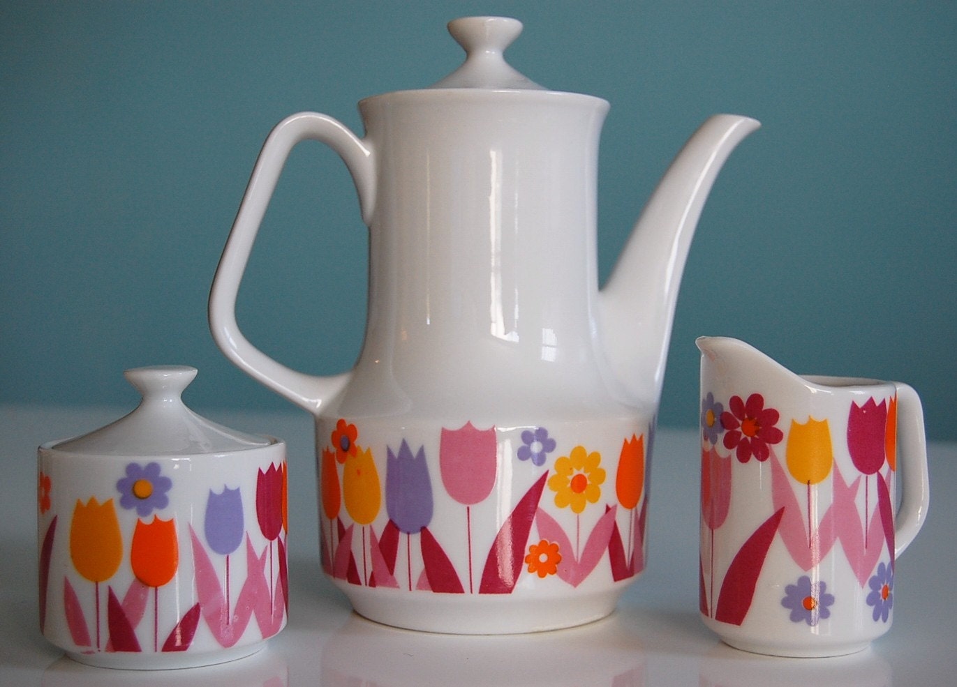 Reserved Vintage Tea Set with Mod Tulip Pattern Reserved