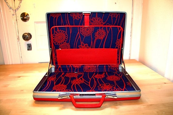 Vintage Red Samsonite Briefcase