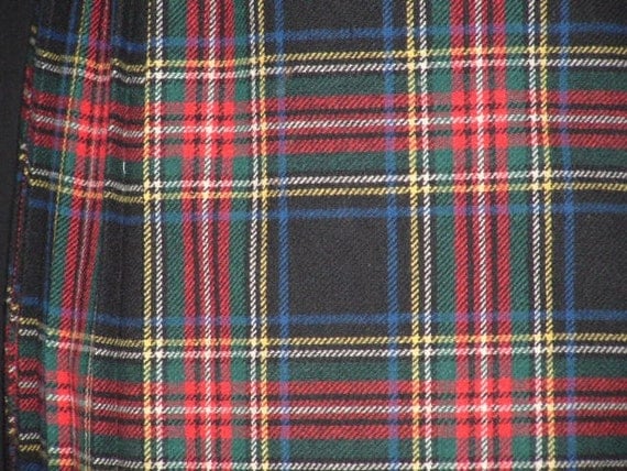 Vintage made in Scotland pure wool Clan Laird kilt plaid