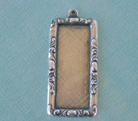 Fancy Silver Rectangle Frame 1051