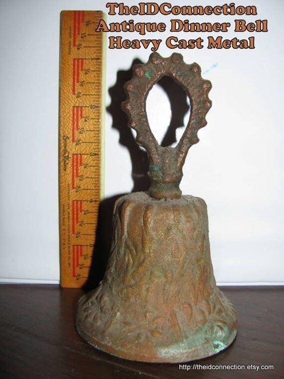Vintage Cast Iron Cow Bell Dinner Bell Supper Time Bell