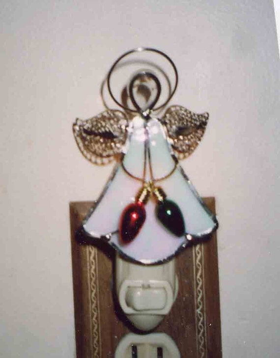 Items similar to Angel Night light - Angel with Lites Nightlight ...