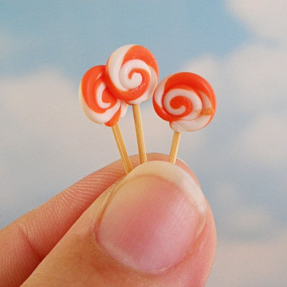 Items similar to 6 Miniature Lollipops in Orange and White on Etsy