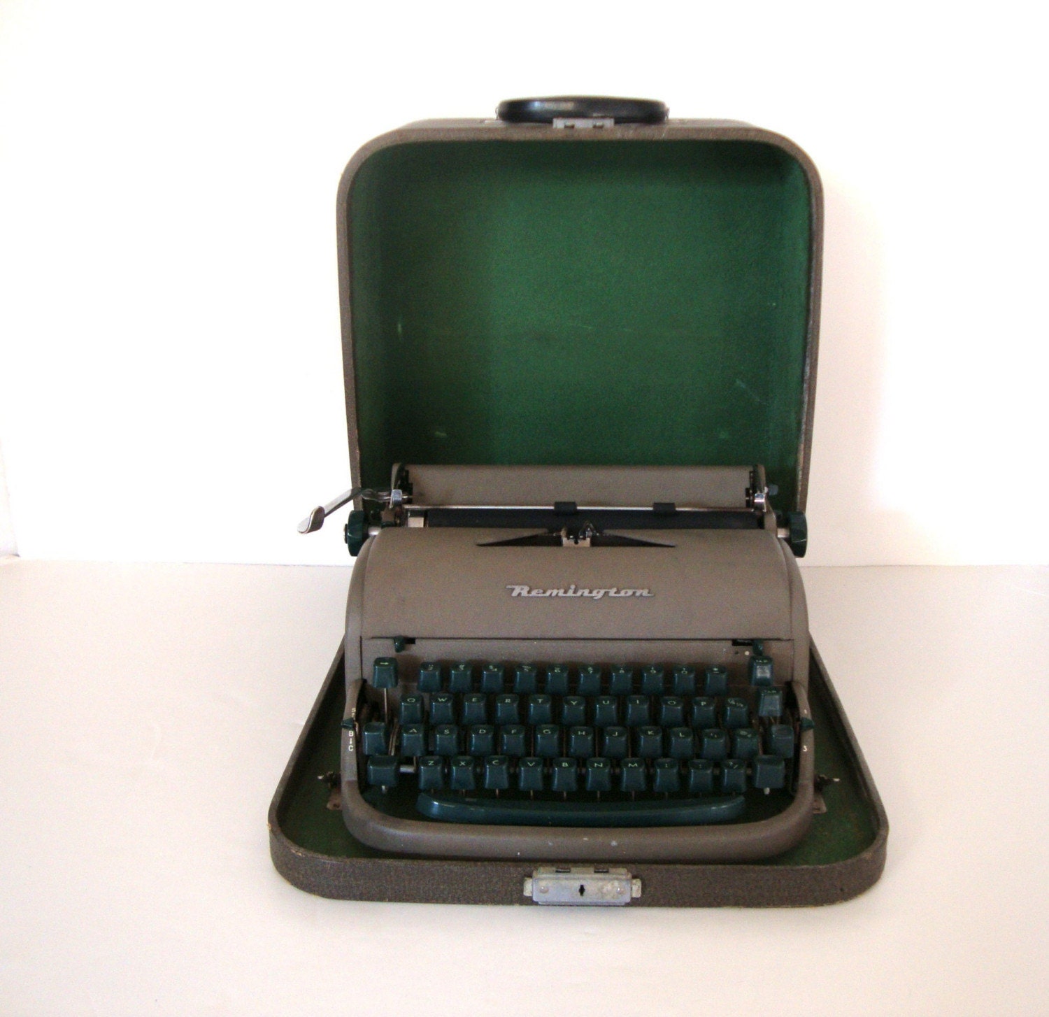 Were Typewriters Used In The 1950S at Samuel Galan blog