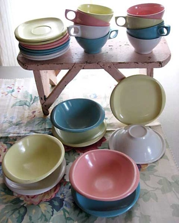 Fifties Boonton Ware 24 Pc Vintage Tableware Pink Turquoise
