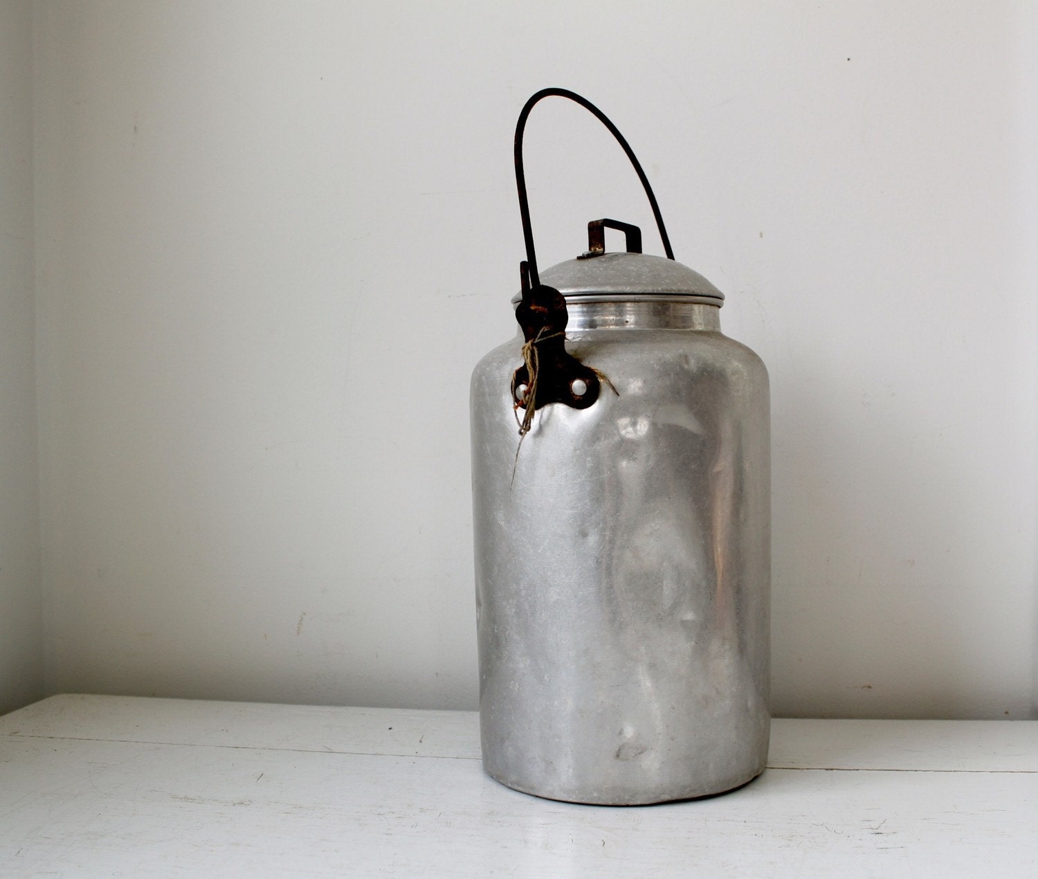 vintage 1930s FRESH CREAM milk pail. Farmhouse antique.