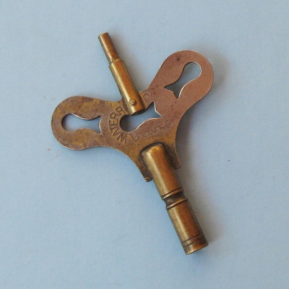 Antique Vintage Brass Clock Key Steampunk Jewelry DIY Jewelry