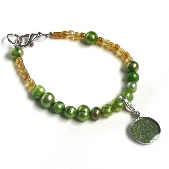 Menstrual Cycle Bracelet