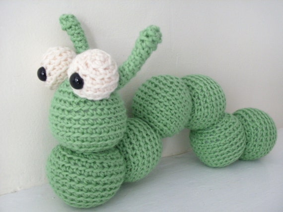Items similar to Crochet PATTERN: Inchworm -pdf- on Etsy