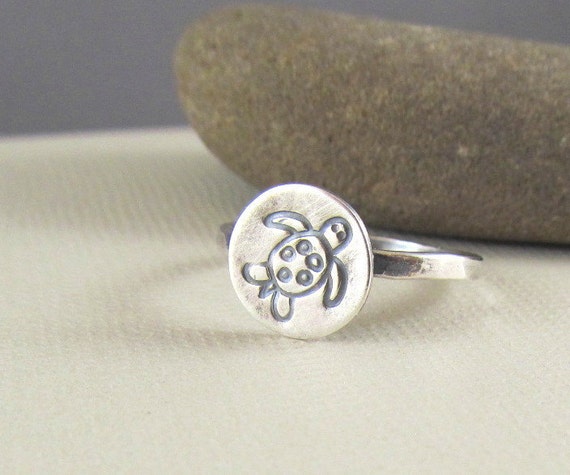 Sea Turtle Ring in Sterling Silver sea life jewelry beach