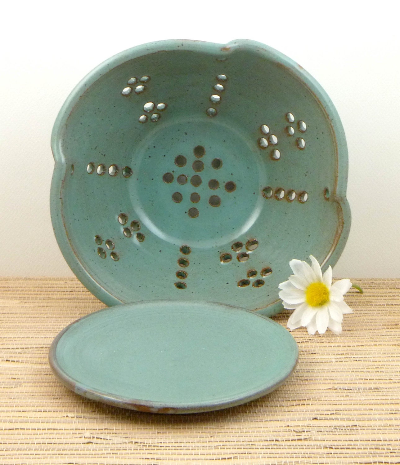 Ceramic colander