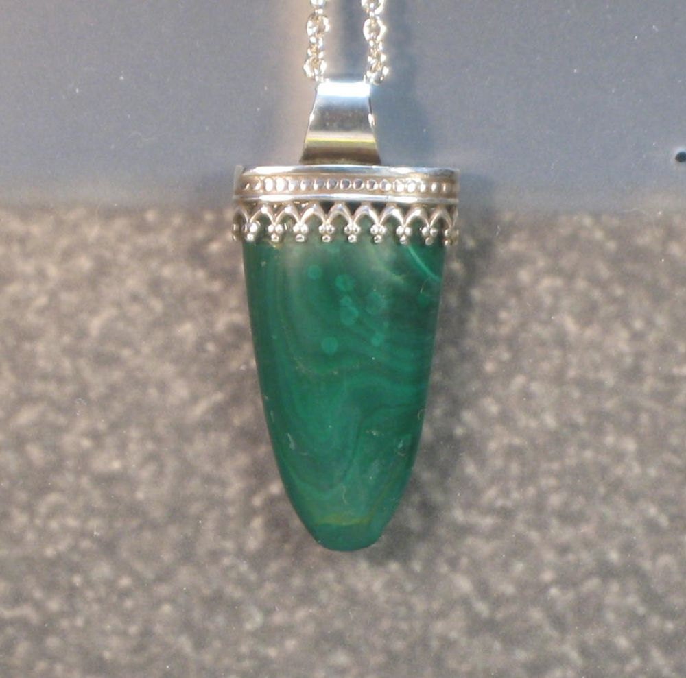MYSTICAL MALACHITE VINTAGE sterling silver blade shape pendant – Haute ...