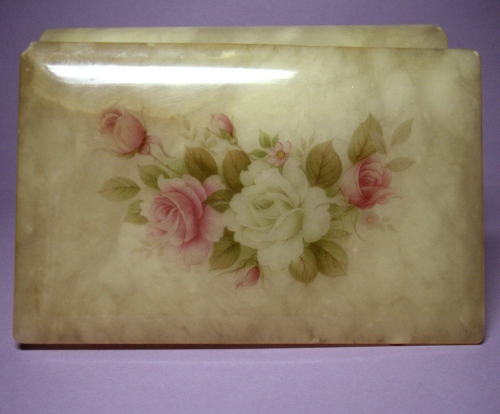 GENUINE ALABASTER HAND CARVED IN ITALY by JaguarGoddessDesigns