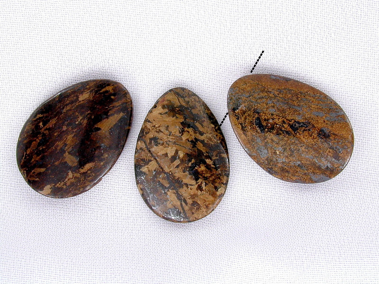 Submetallic Luster Bronzite 35mm Twisted Drop Pendants 3pcs