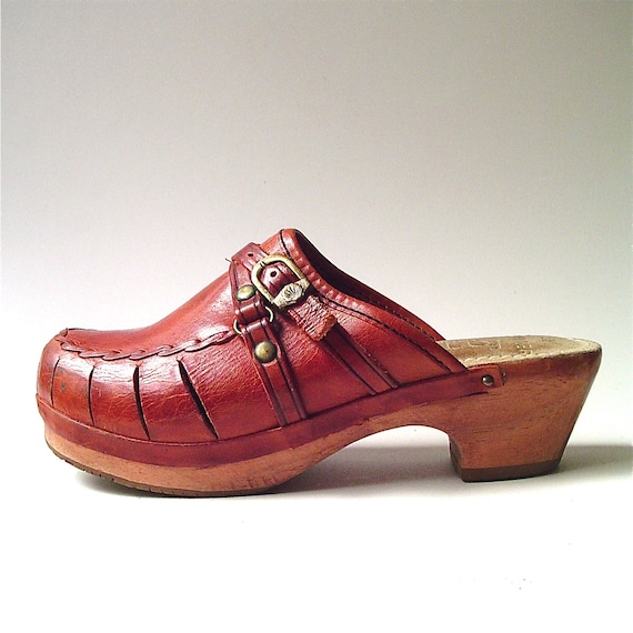 vintage 70's Brown Leather Clogs