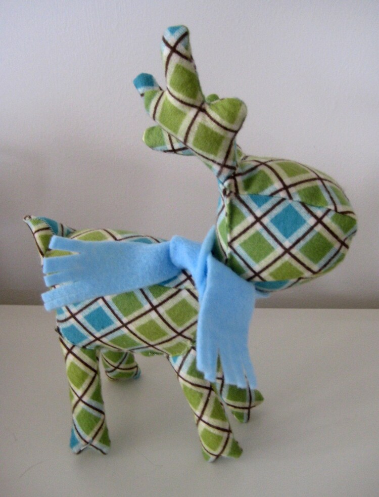 Deer/Reindeer PDF Sewing Pattern Christmas by CottonAndCarrot