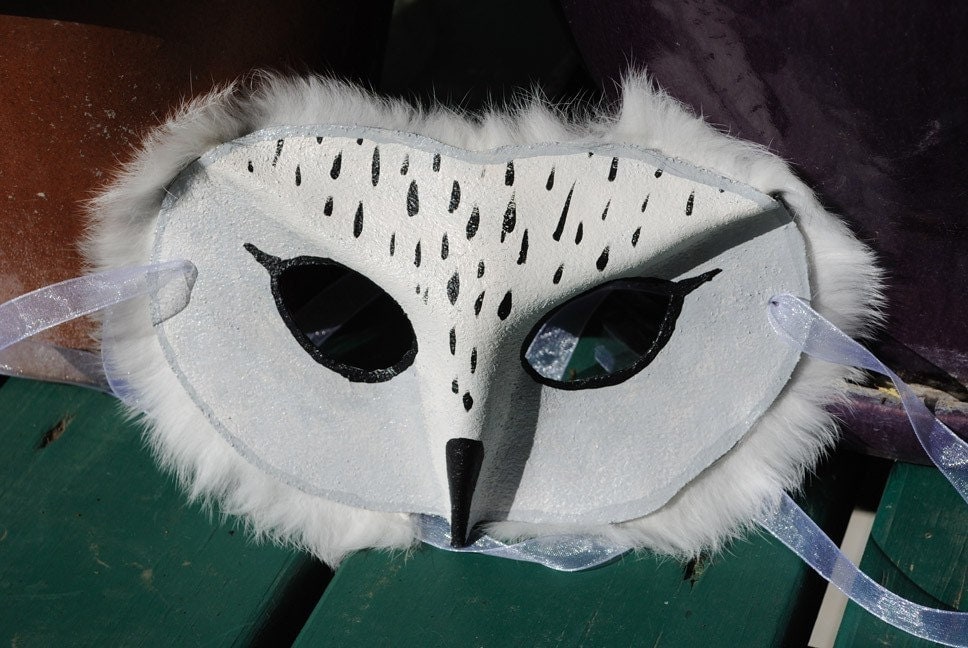 Snowy Owl mask by savagedryad on Etsy