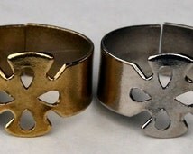 Popular items for cracker jack rings on Etsy