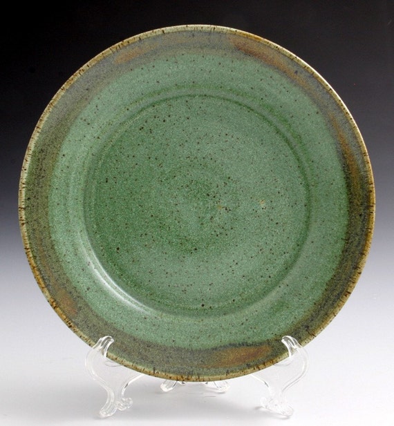 9-inch Dinner Plate in Antique Gold by HollowMountainArts on Etsy