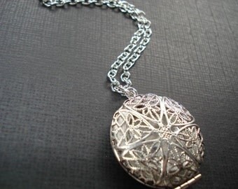 Silver Locket Necklace, Round Photo Locket, Perfume Locket, Jewelry