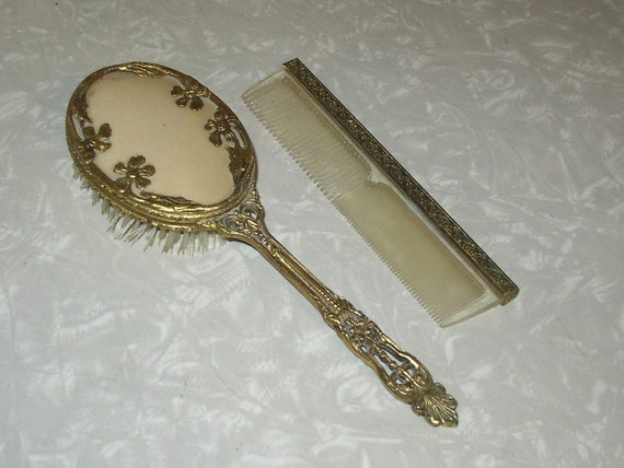 Vintage Vanity Comb and Brush Set