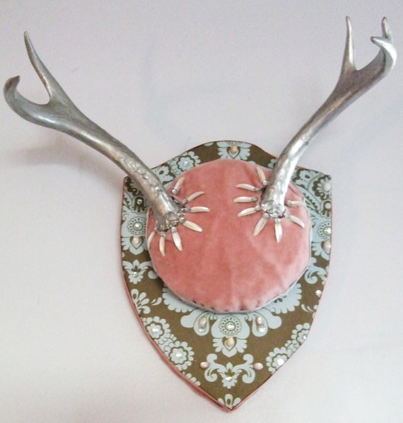 Items similar to Deer Antler Rack Mounted to Hang Coat or Hat on Etsy