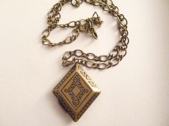 Antique Copper Diamond shape locket necklace