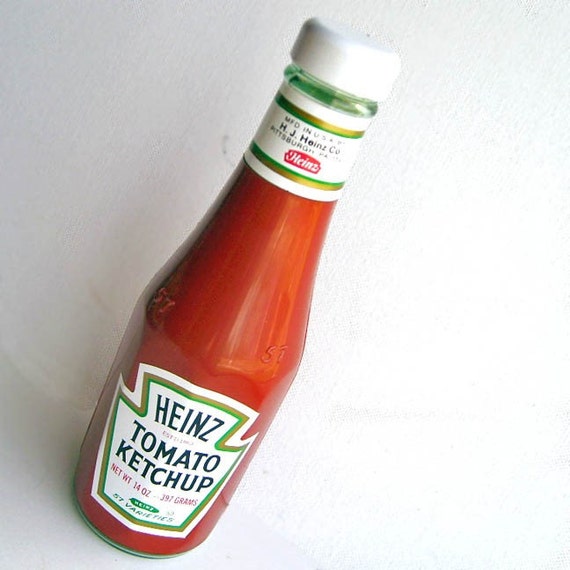 Vintage 80s Heinz Ketchup Bottle Novelty Radio
