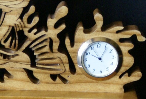 Walleye Fishing Fretwork Clock Scroll Saw Cut