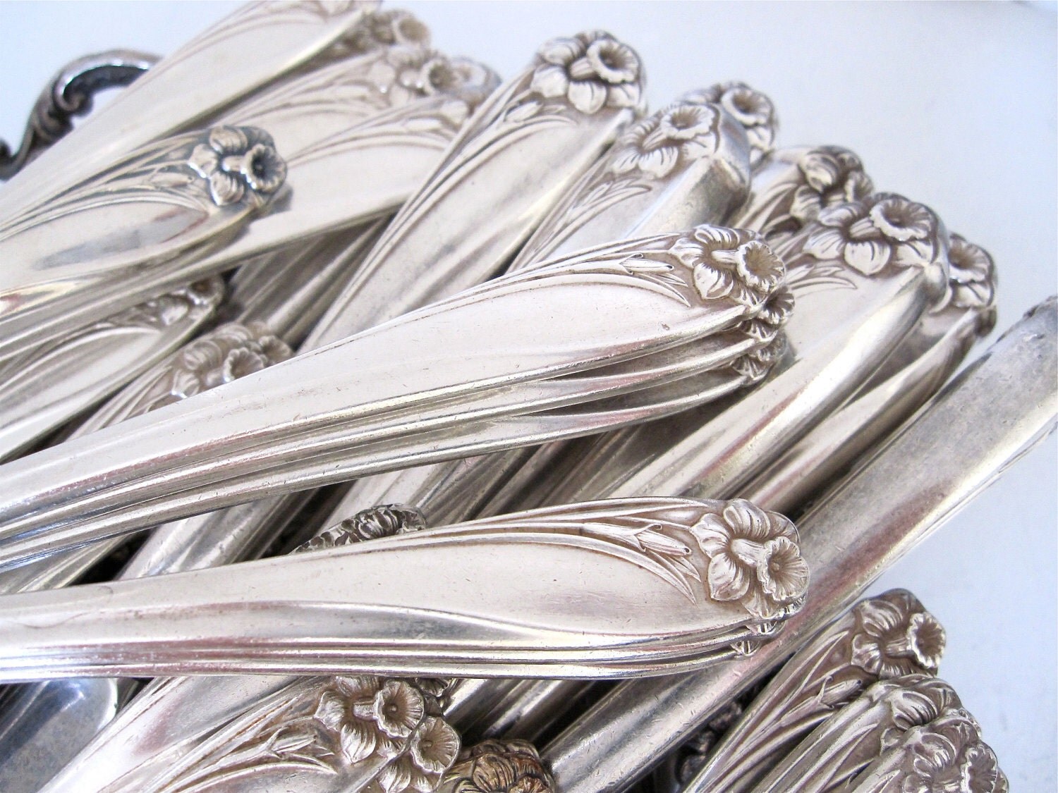 Vintage Flatware Lot Silverplate Daffodil Pattern by 1847