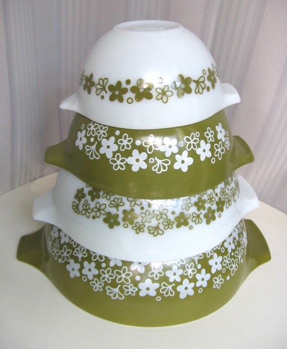 Spring Blossom Pyrex Mixing Bowl Set