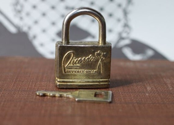 Need help with a ricardo beverlyhills padlock. : r/lockpicking