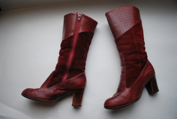 Snuggily Sexy winter boots .vintage Clarks Igloo .furry lining