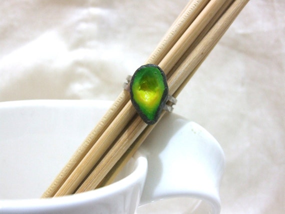 Avocado ring