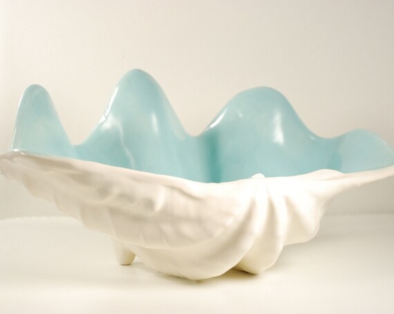 Vintage Midcentury Large Clam Shell Ceramic Footed Dish or
