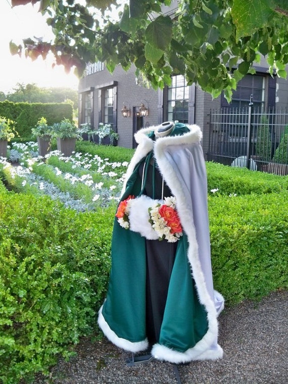 Bridal cape wedding cloak Emerald Green / White Satin fur 52