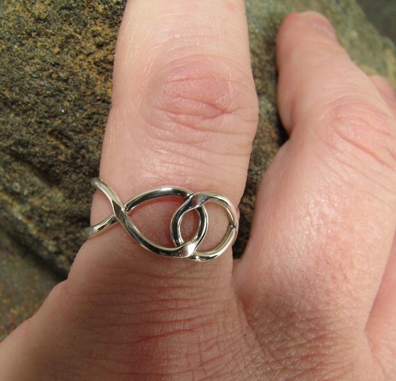 Argentium sterling silver infinity ring by DogsKinJewelry on Etsy