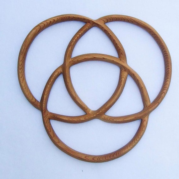 Celtic Knot of Three Circles-Trinity Knot of Integration Wood