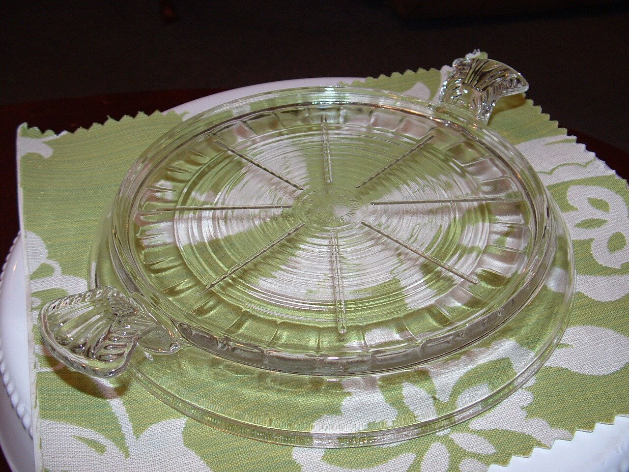 Fire King Glass Handled Trivet – Haute Juice