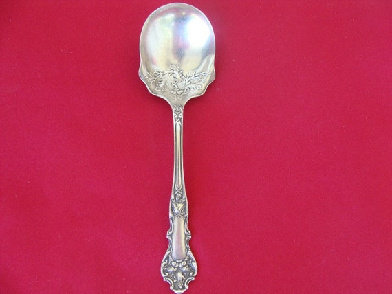 1835 R. WALLACE PAT. FEB.2309 SILVER SERVING SPOON