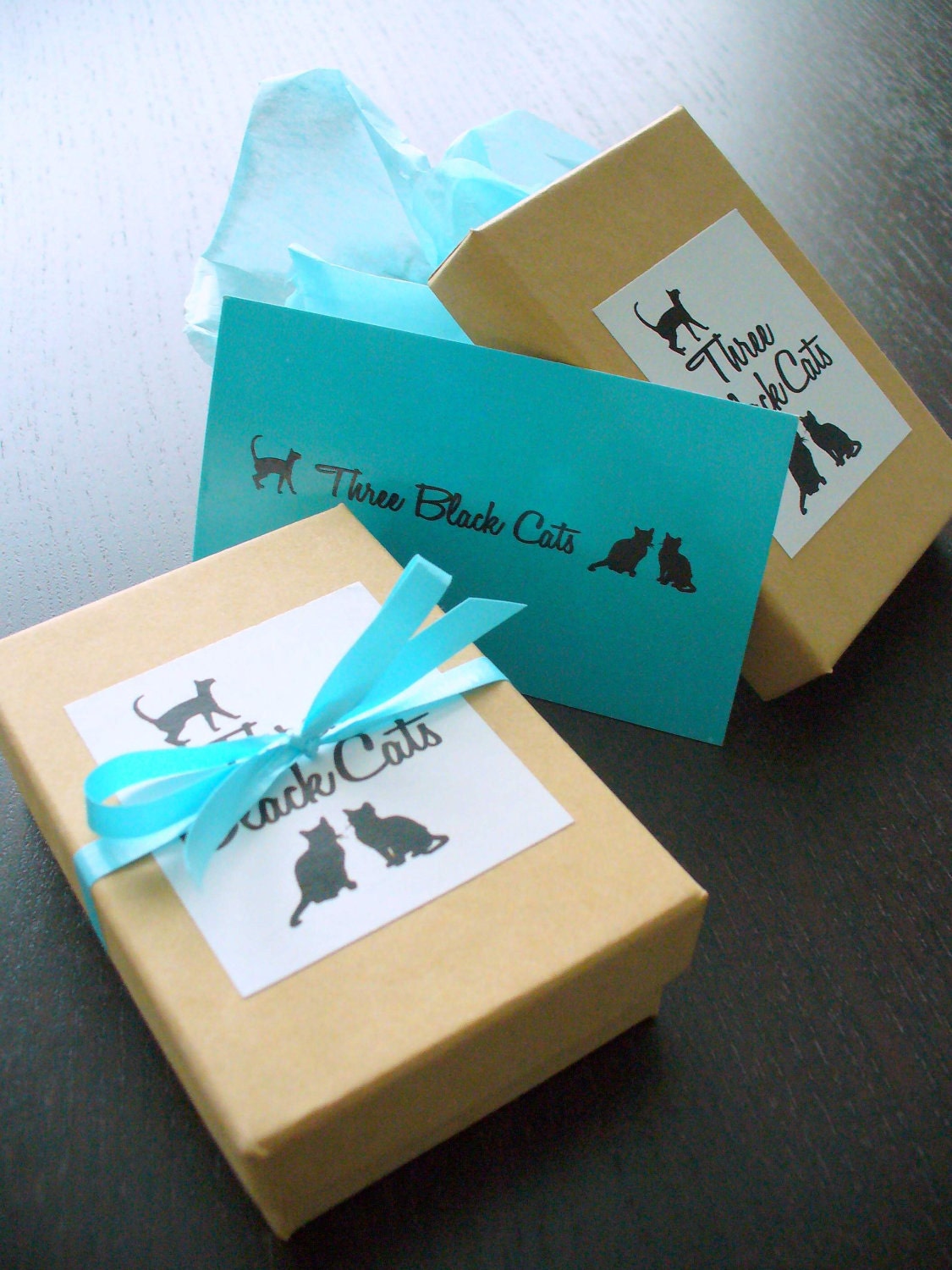 LEO Necklace gold lion and peridot green pendant