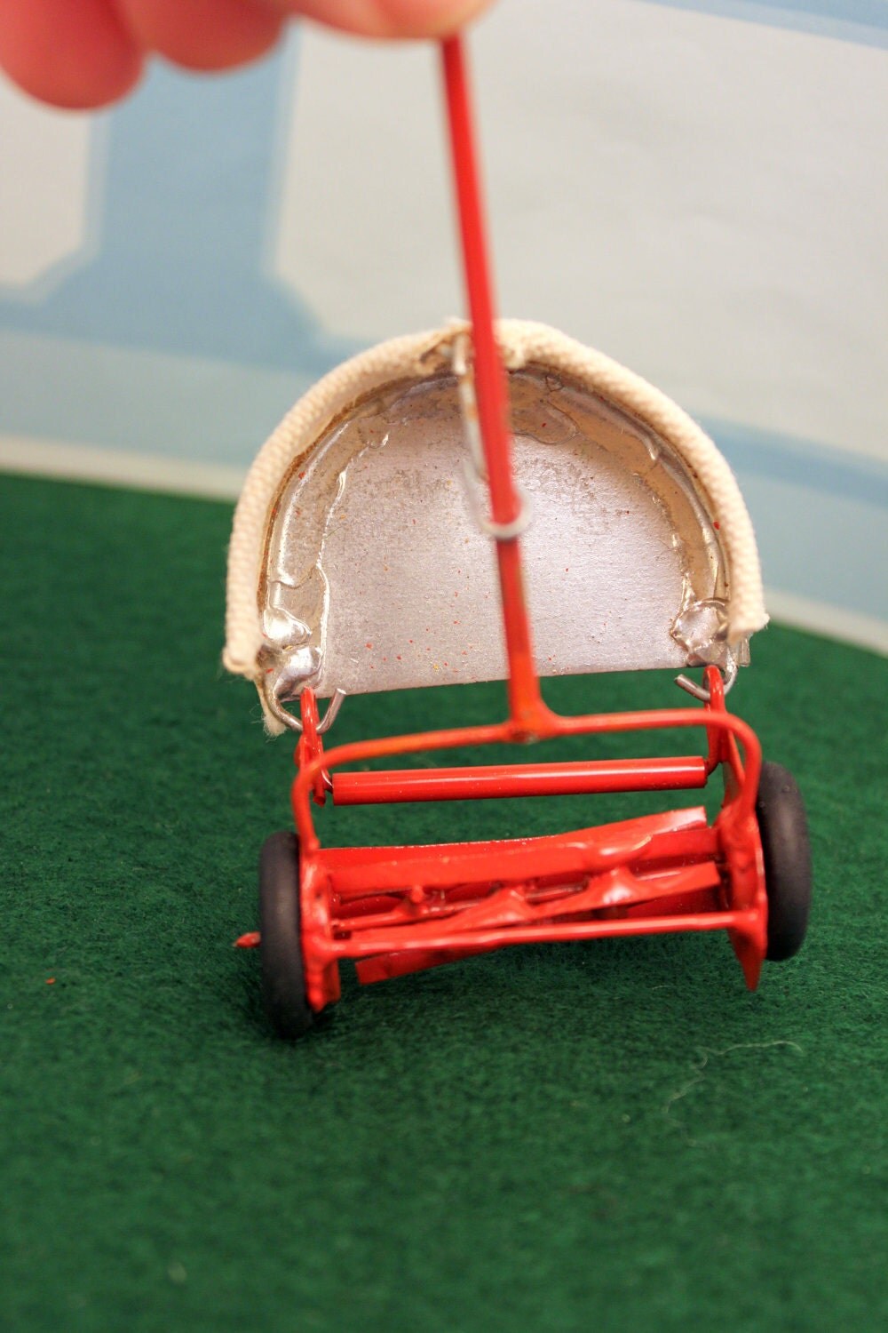 Miniature Push Lawn Mower Dollhouse Garden Collectible