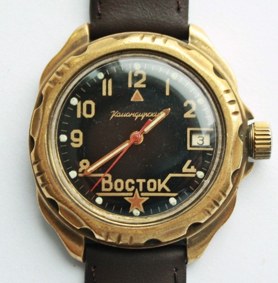 Vintage Soviet Russian Army Watch Vostok Commander